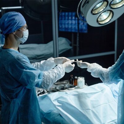 Prof. Dr. Med. Philip Schoettle - Experte für Kniechirurgie
